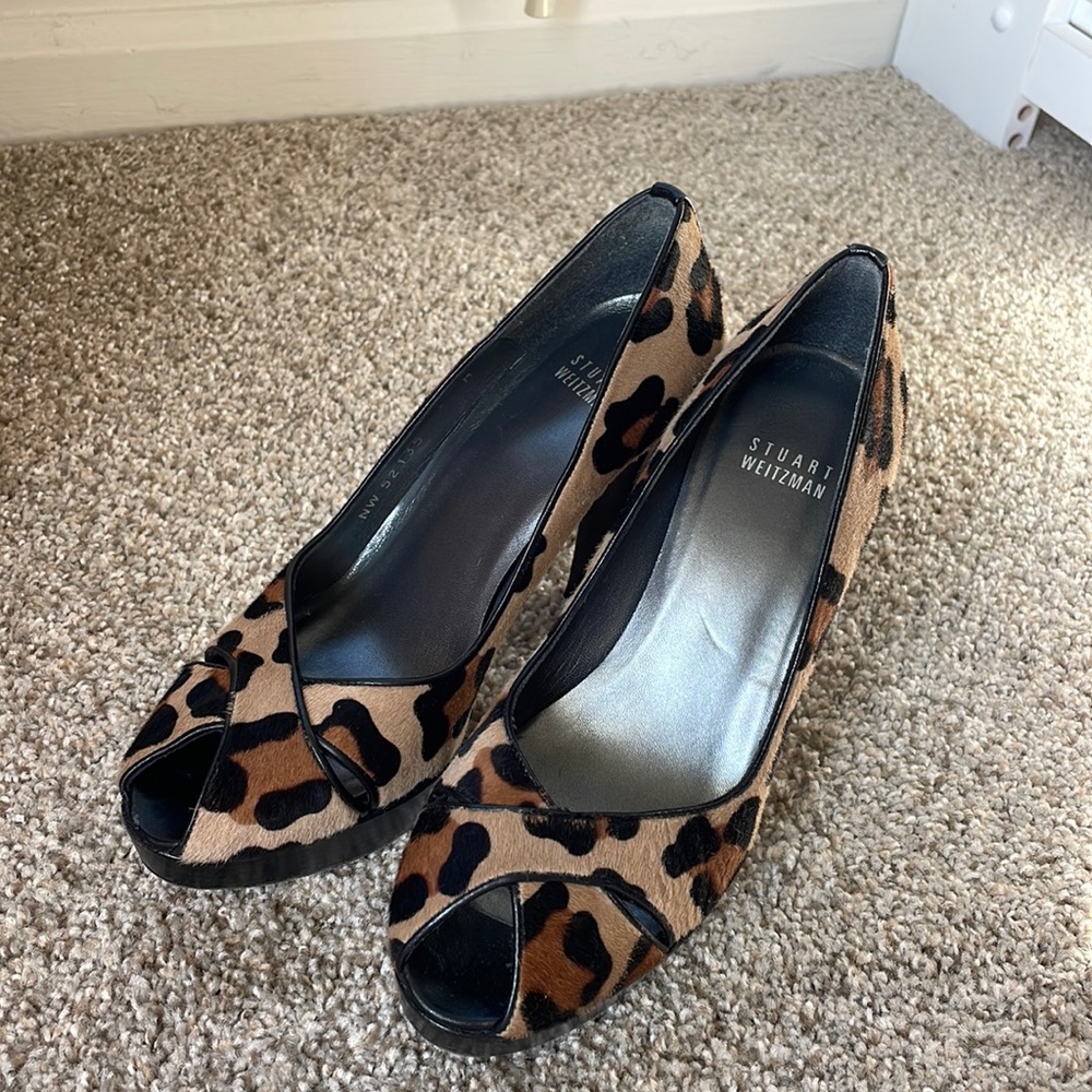 Stuart Weitzman Leopard Peep Toe Pumps - Gem
